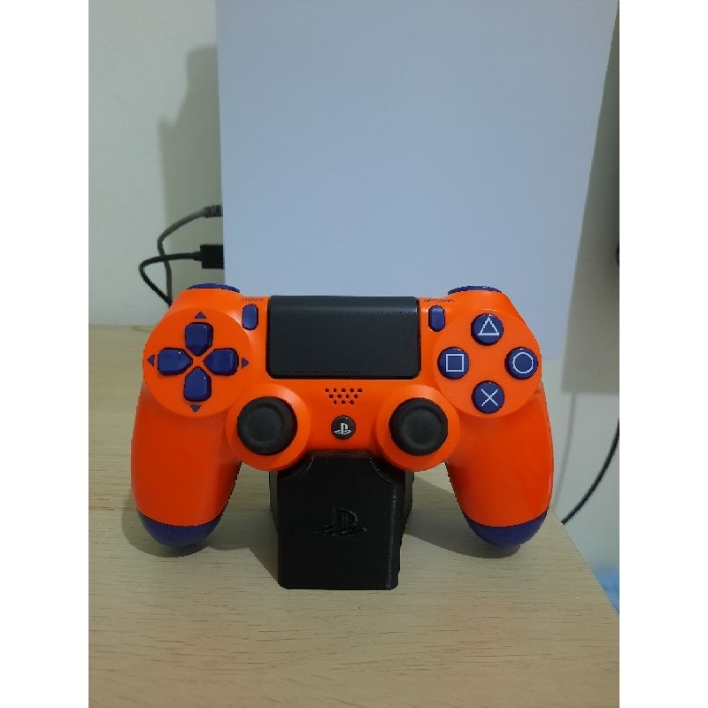 Jual Dualshock 4 Original PS4 Sunset Orange - Pernah pakai | Shopee ...
