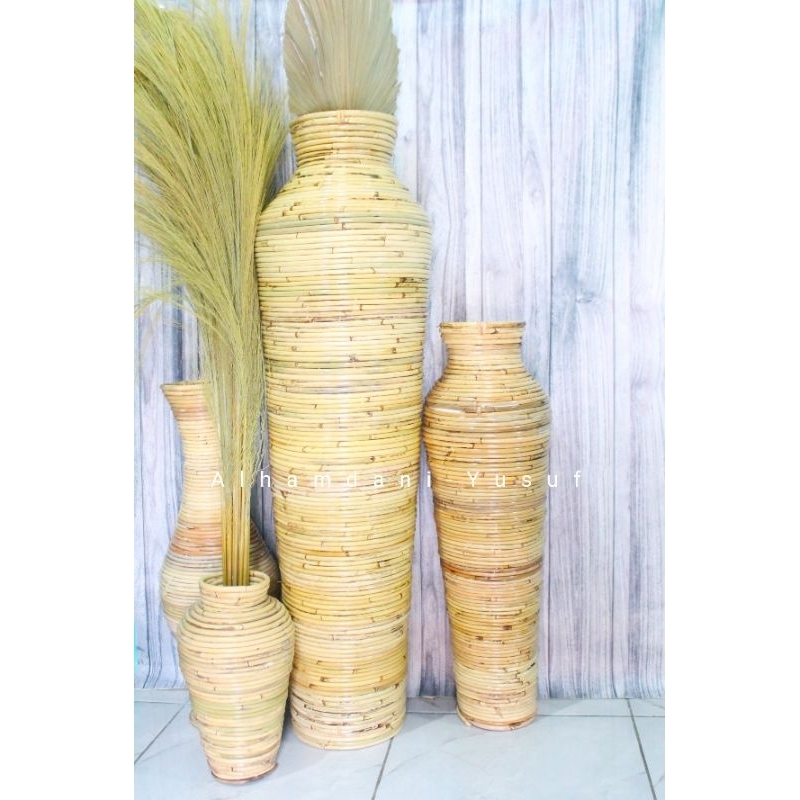 Jual TERLARIS GUCI ROTAN / VAS BUNGA ROTAN / GENTONG ROTAN BUNGA KERING ...