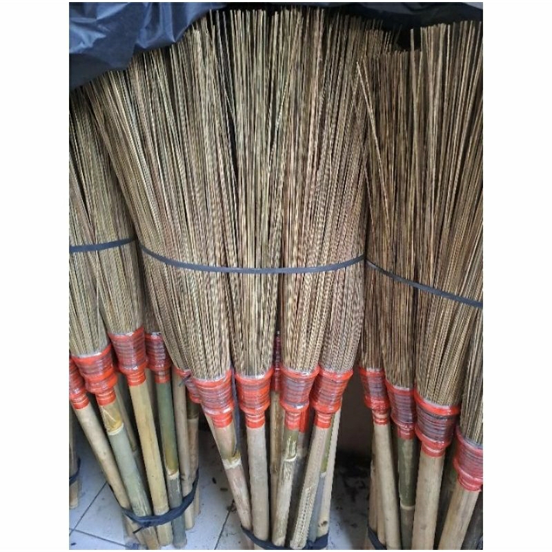 Jual Sapu Lidi Gagang Taman Besar / Sapu Lidi Halaman | Shopee Indonesia