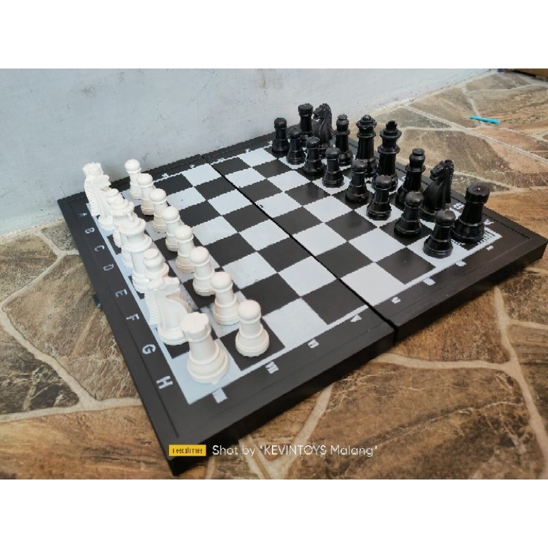 Jual PAPAN CATUR LIPAT BESAR / Mainan catur ukuran besar / Folding ...