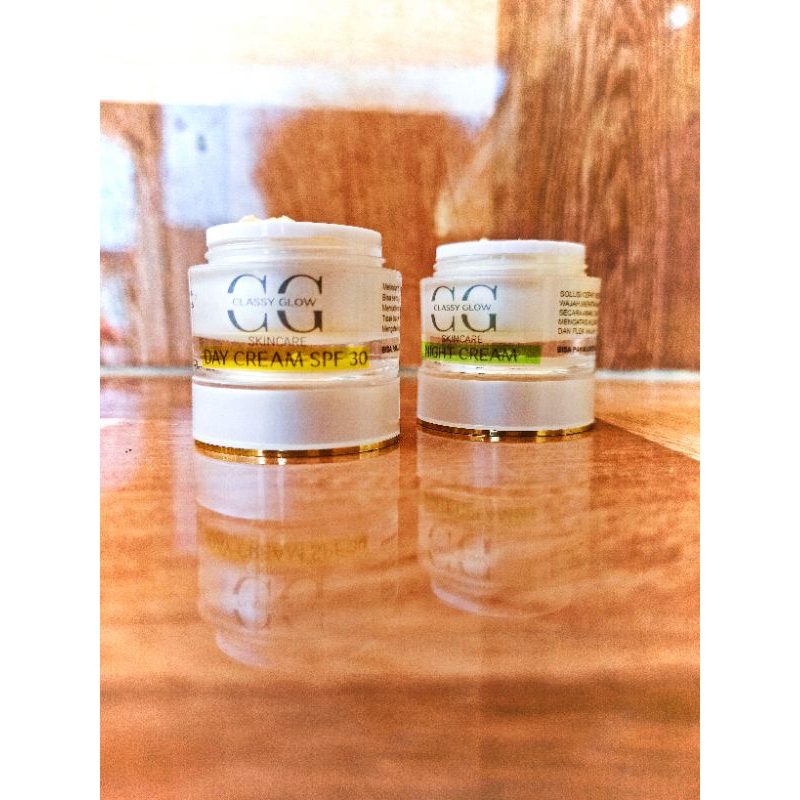 Jual DAY & NIGHT CREAM CG, CREAM SIANG MALAM CLASSY GLOW | Shopee Indonesia
