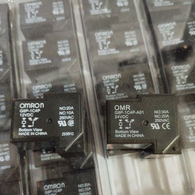 Jual RELAY 12V 10A - 24V 10A OMRON | Shopee Indonesia