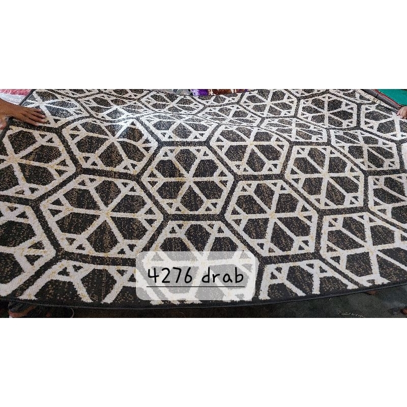 Jual Ambal Moderno Luxe 115x155cm Karpet Permadani minimalis modern ...