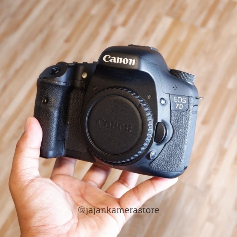 Jual CANON 7D BODY ONLY SIAP PAKAI | Shopee Indonesia
