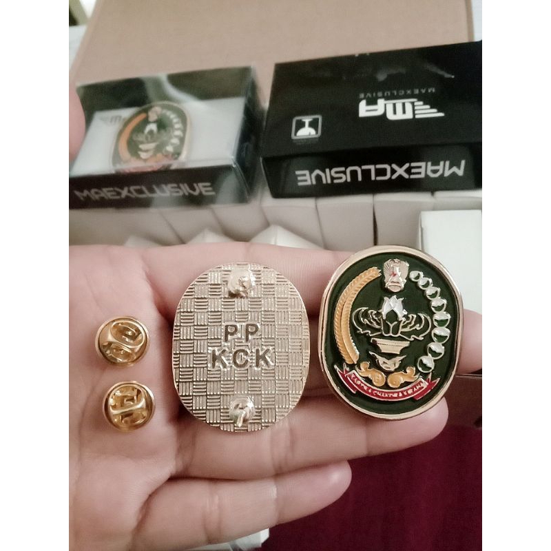 Jual Lencana Persit KCK Terbaru Sesuai Mupus | Shopee Indonesia