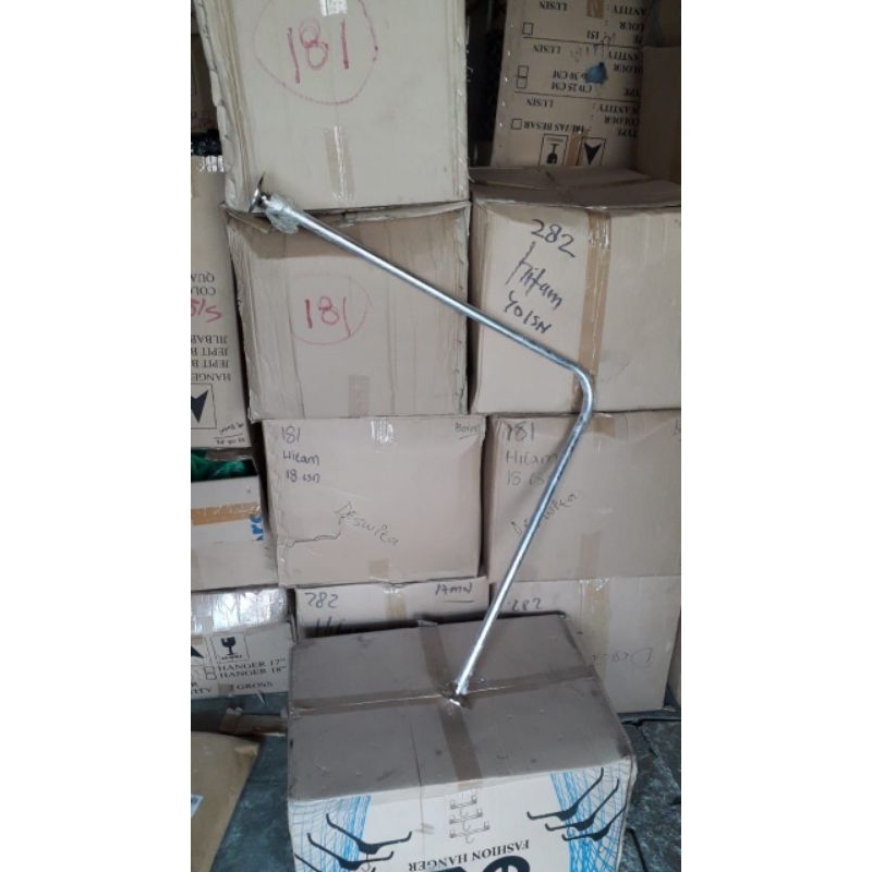 Jual Besi Kamar Pas Bentuk Huruf L / Fitting Room Di Sudut Ruangan ...