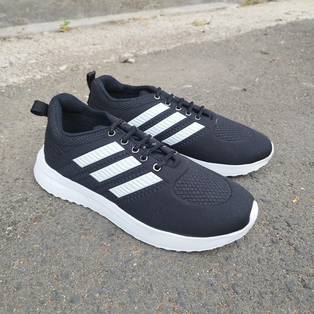 Jual SEPATU SNEAKERS ADDS HITAM PUTIH FULL BLACK STRIP EMBOSS SEPATU ...