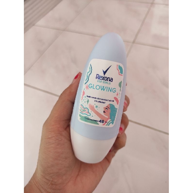 Jual Rexona Glowing/Dreamy Bright deodorant roll on 40ml | Shopee Indonesia
