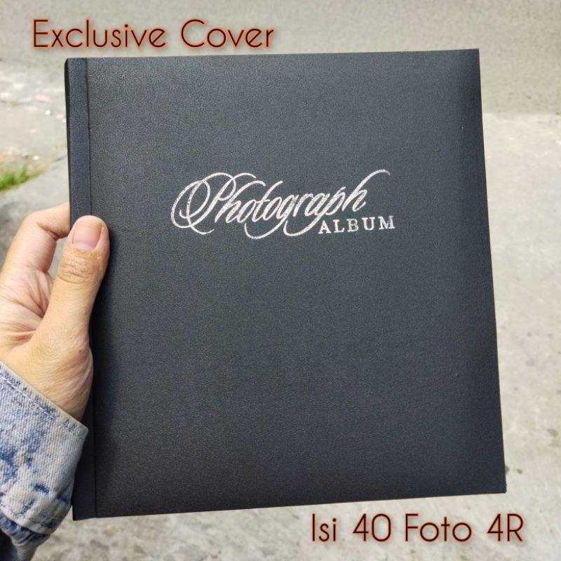 Jual BUKU ALBUM FOTO 4R 40 SLOT PHOTOGRAPH BLACK | Shopee Indonesia