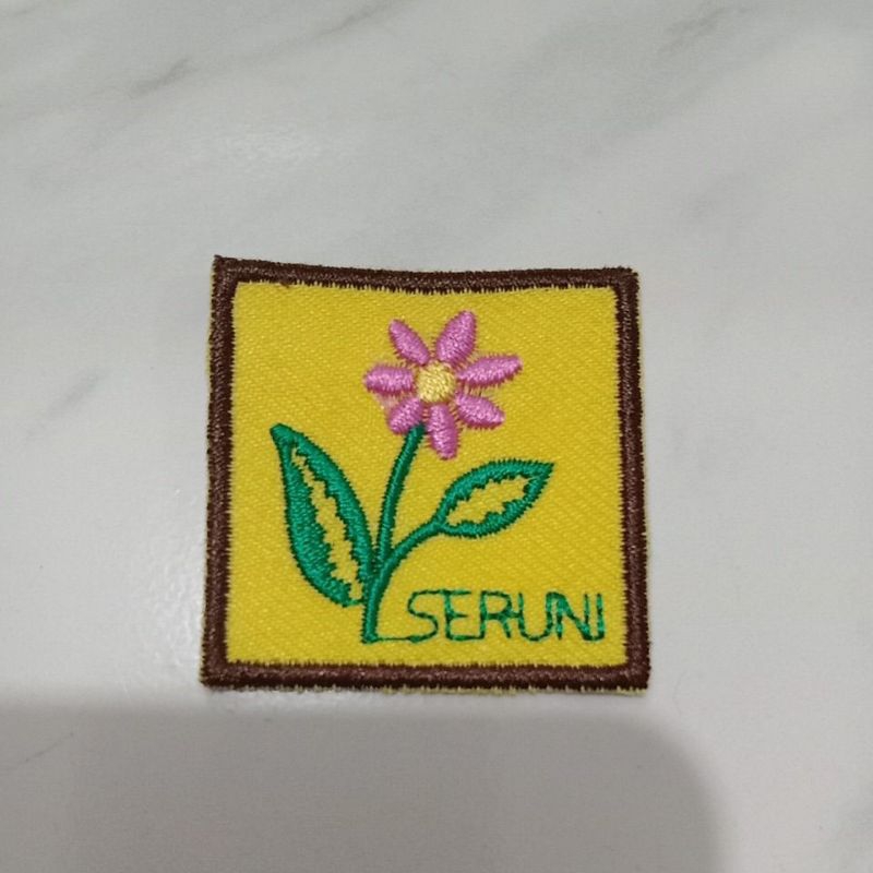 Jual BED REGU BUNGA PRAMUKA / BED REGU PEREMPUAN PRAMUKA(minimal ...