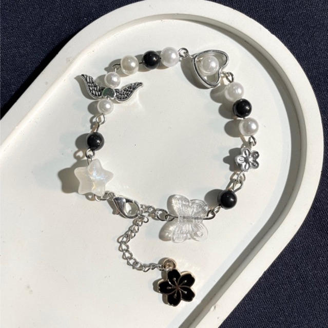 Jual Gelang Aesthetic manik-manik || || Gelang Charm || Korean beads ...