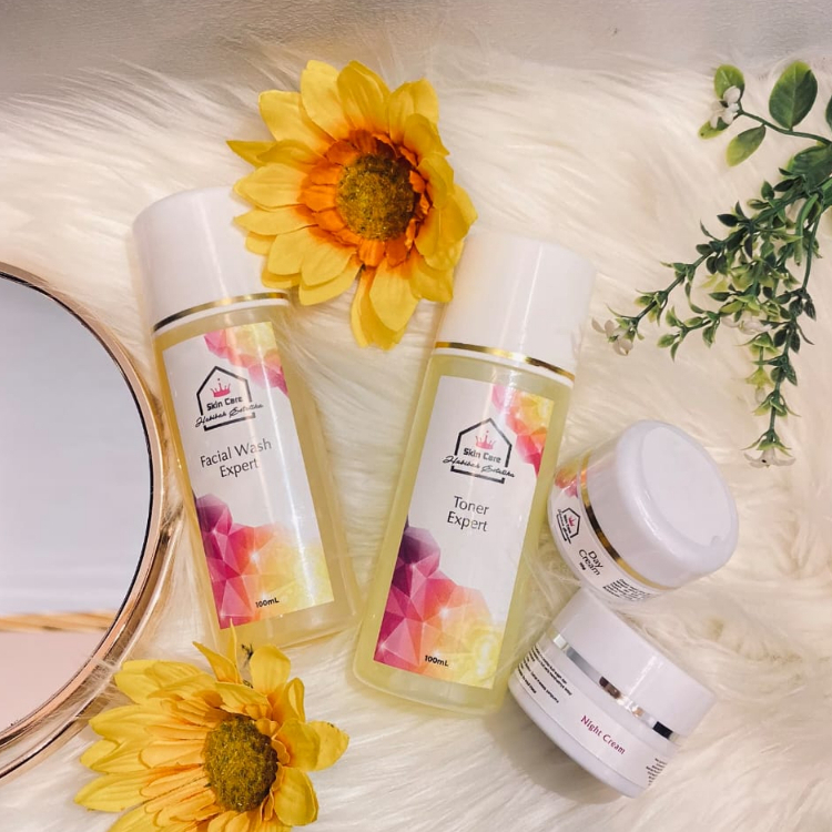 Jual Paket Basic Skin Soft Brightening Luxury | Shopee Indonesia