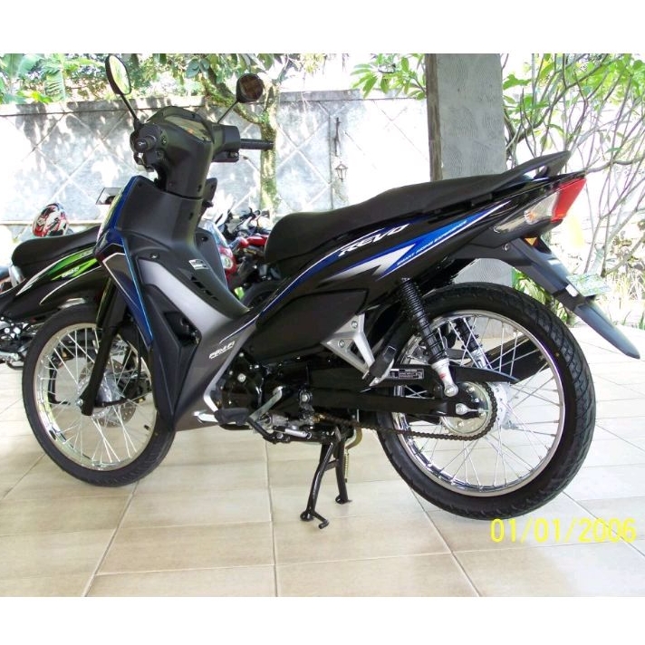 Jual stripping sticker lis motor standar ori Honda Revo Fi tahun 2014 ...