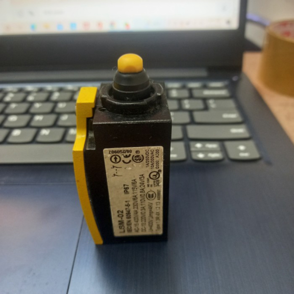 Jual Eaton Moeller LSM-02 Limit Switch Diskon | Shopee Indonesia