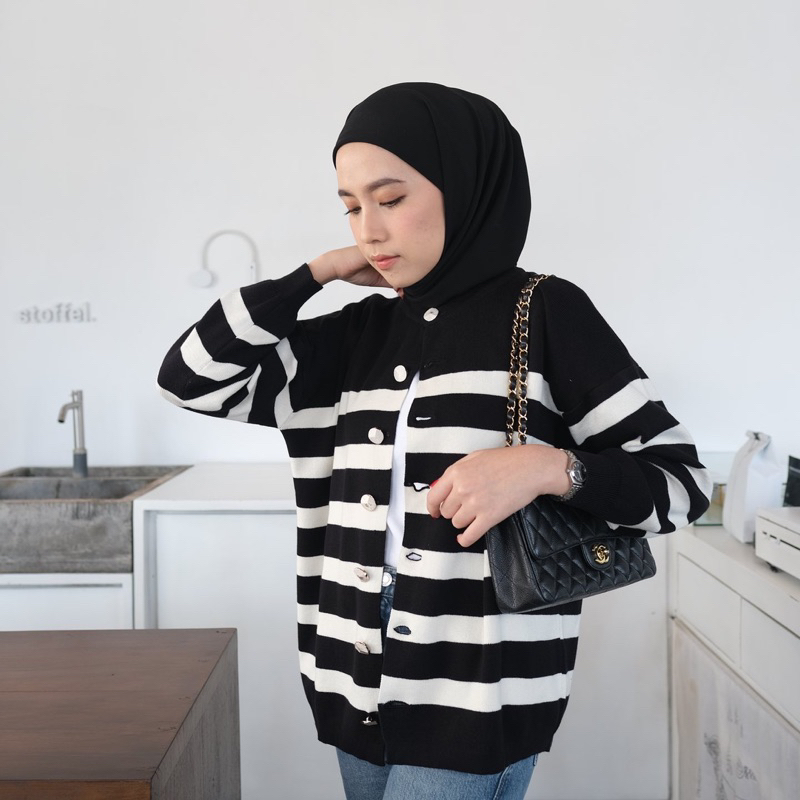 Jual COTTONTREND - GRACE KNIT CARDIGAN | Stripe Wanita | Shopee Indonesia