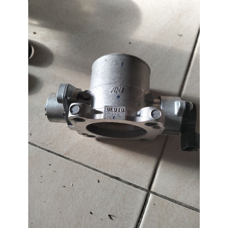 Jual TROTOL BODY TOYOTA INNOVA LAMA ORIGINAL | Shopee Indonesia