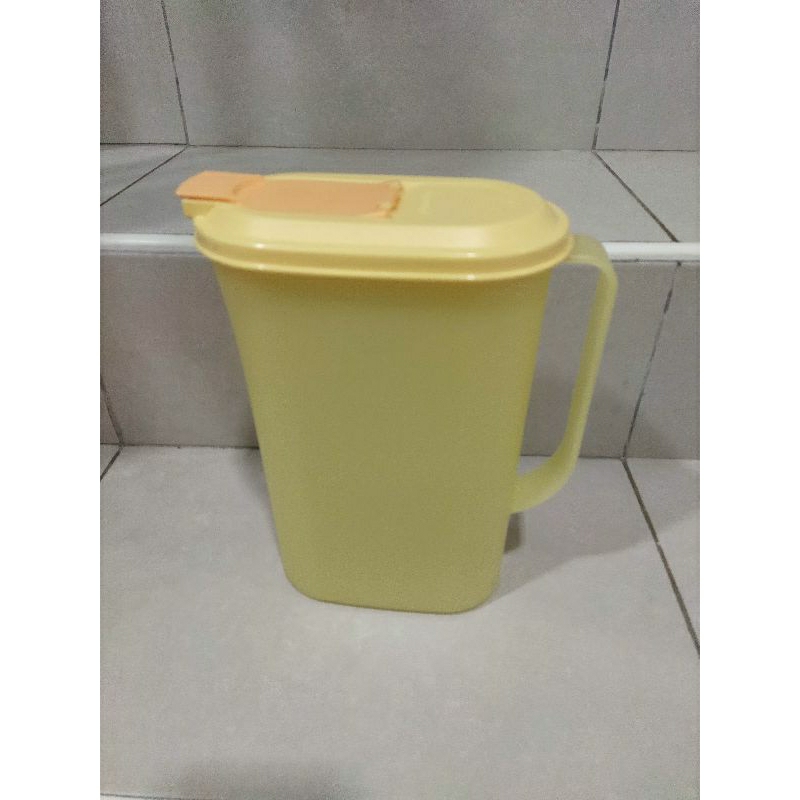 Jual Water Jug Tupperware 2 Lt Teko Tupperware Warna Kuning | Shopee ...