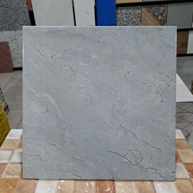 Jual keramik lantai abu glossy / keramik lantai dapur / keramik lantai ...