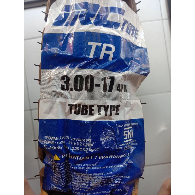 Jual ban IRC batik tahu 300-ring 17 TR | Shopee Indonesia