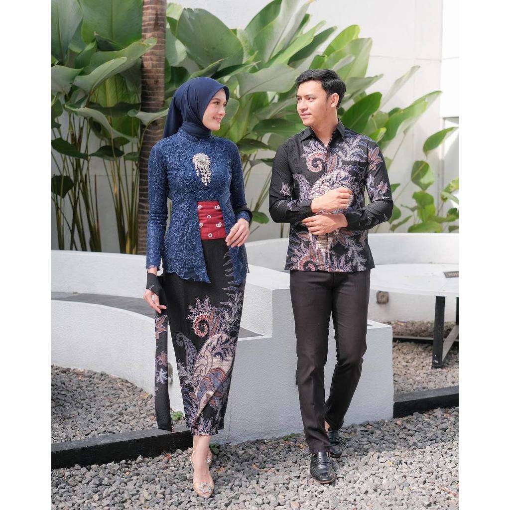 Jual Akita-Ayu Navy) Set Couple Kebaya Kutubaru Wanita & Kemeja Batik ...