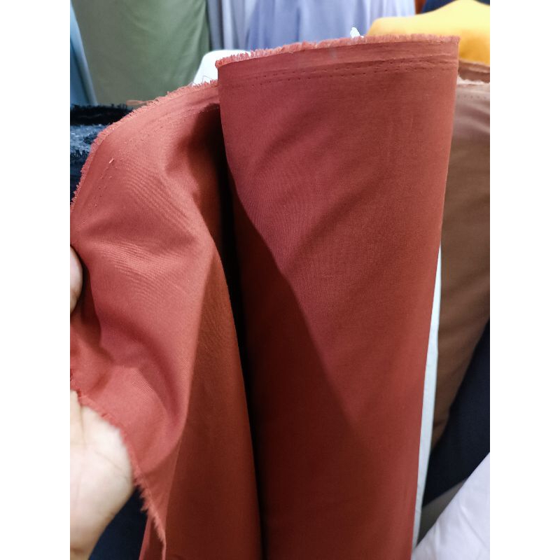 Jual BAHAN KAIN KATUN POPLIN POLOS ( HARGA UNTUK 0,5 METER ) | Shopee ...