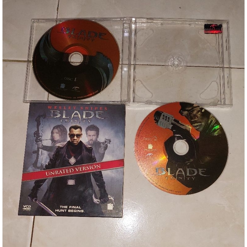 Jual vcd barat original BLADE TRINITY ( Unrated Version ) | Shopee ...