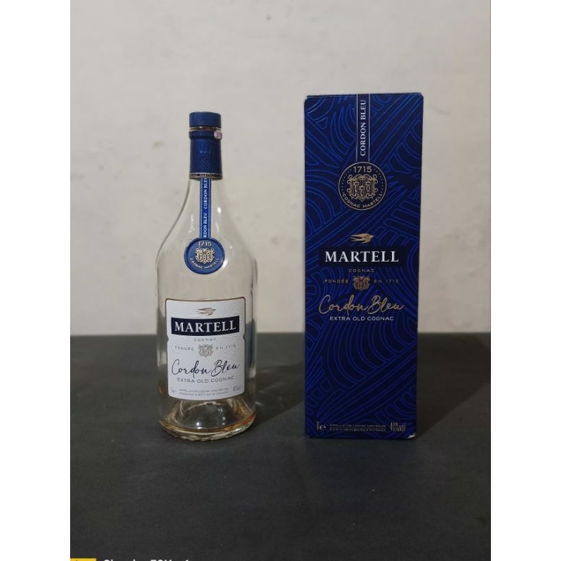 Jual Botol bekas minuman import Martell cordon bleu /Hiasan rumah/pajangan/koleksi | Shopee ...