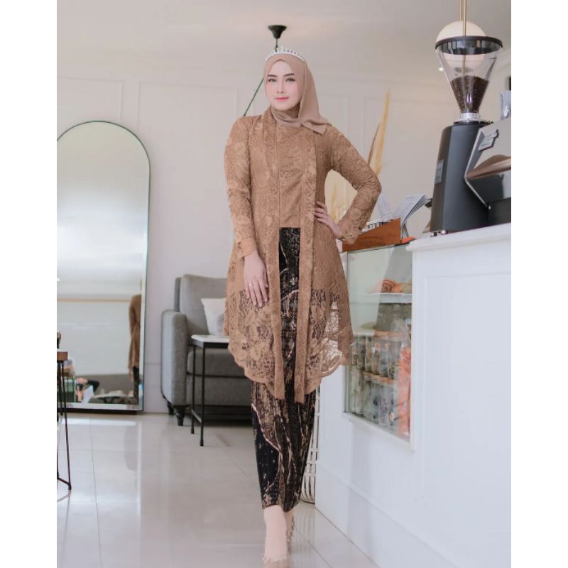 Jual Set Kebaya Kutu Baru Terbaru | Kutu Baru Airin Free Hijab | Kebaya Jumbo Fit Ld 120-125 cm ...