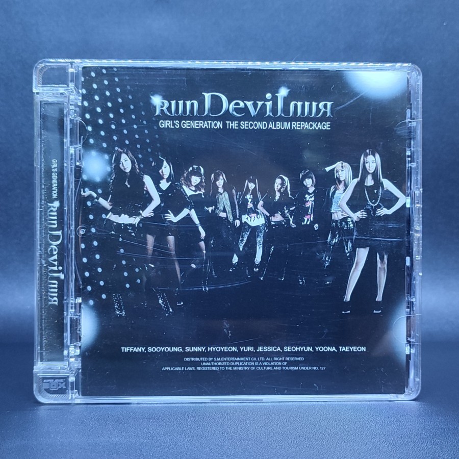 Jual CD GIRLS GENERATION - RUN DEVIL RUN ALBUM REPACKAGE IMPORT & INTO THE NEW WORLD THE 1ST ...