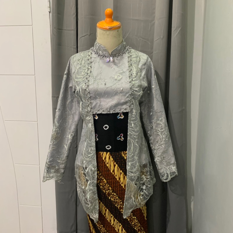 Jual [READY] Kebaya Kutu Baru Akar Kerah Sanghai | Kebaya Hijab | Kebaya Modern | Kebaya Wisuda ...
