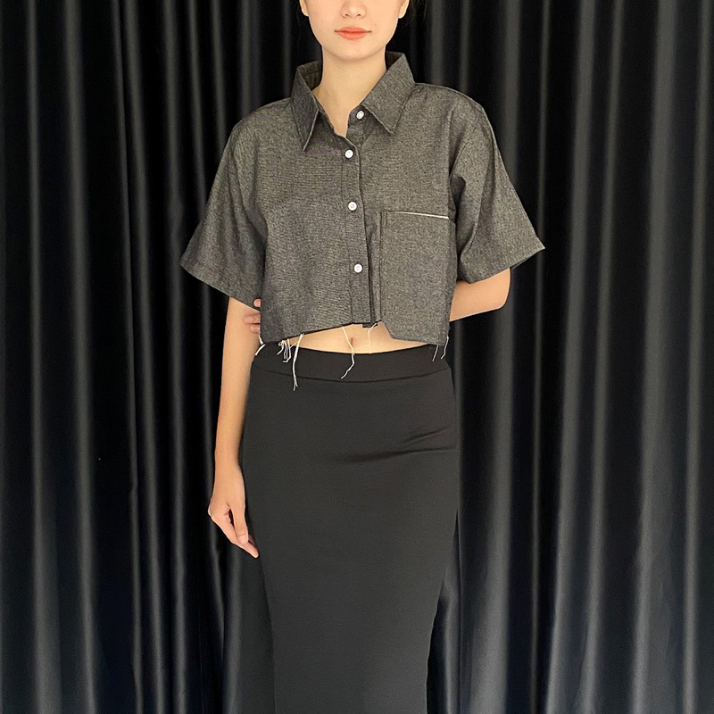 Jual it's cleine - Diya Crop Shirt Denim | Shopee Indonesia