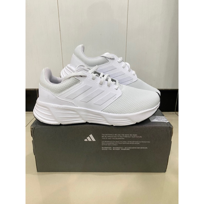 Jual Sepatu Lari Adidas Galaxy 6 OM HP6643 Size US 8 Second Like New ...