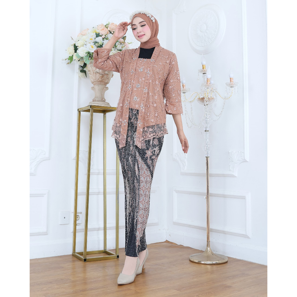 Jual MQ SET KUTU BARU PAYET MUTIARA / KEBAYA MODERN / KEBAYA BROKAT / KEBAYA WISUDA / KEBAYA OUT ...