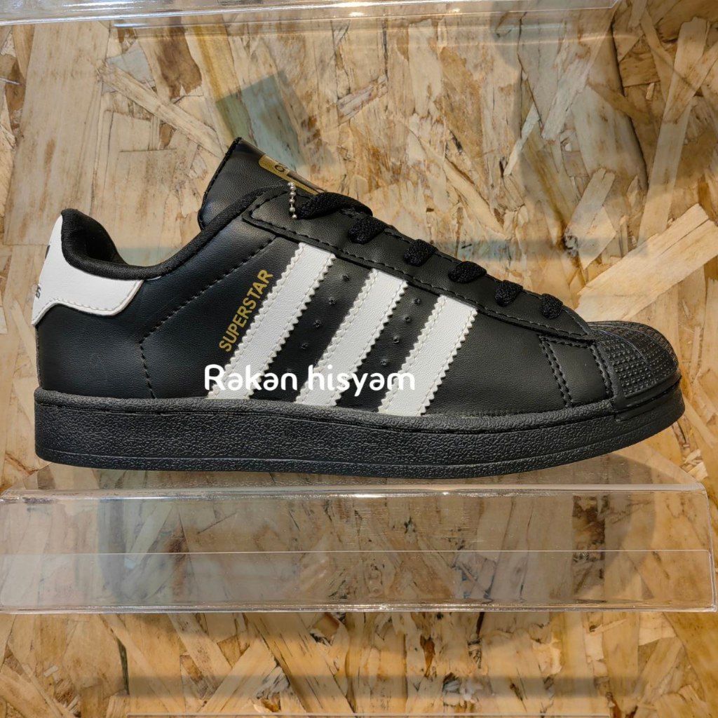 Jual Sneakers Adids Superstar Black White | Shopee Indonesia