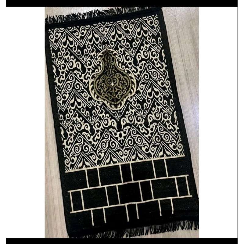 Jual Sajadah Tenun benang emas model Turkey Kiswa Shenille ...