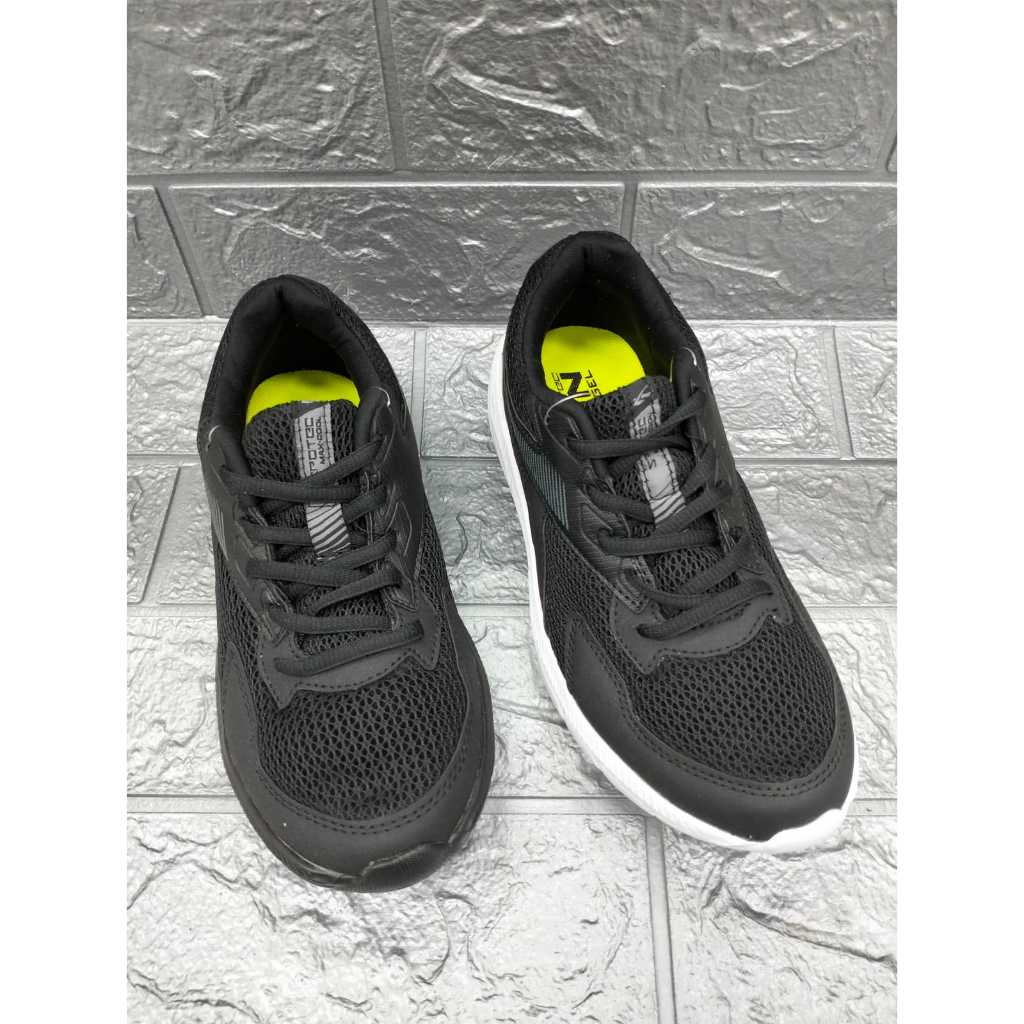 Jual SPOTEC Sepatu Sekolah Anak - WALDEN LC JR | Shopee Indonesia