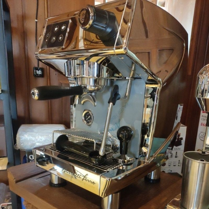 Jual espresso machine Ferrati Ferro 3200 D Black | Shopee Indonesia