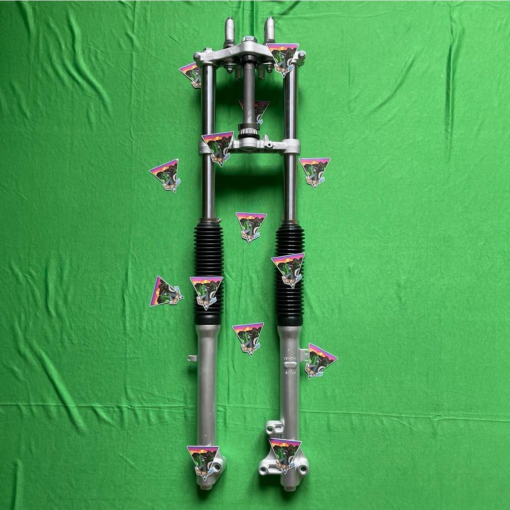 Jual Shock Shok Tele KLX 150 L Depan Teleskopik Merk MGV | Shopee Indonesia