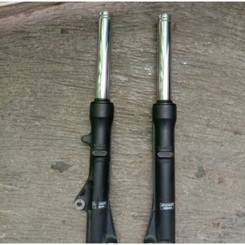 Jual shockbreaker beat fi injeksi new beat beat street original copotan ...