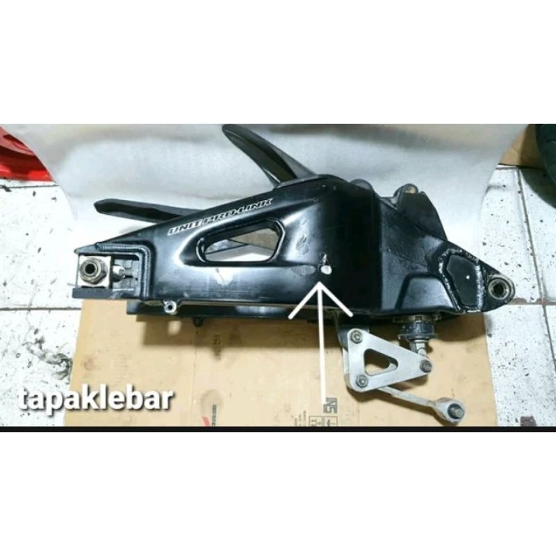 Jual swing arm cbr1000rr cbr600rr cbr250rr limbah moge italy japan ...