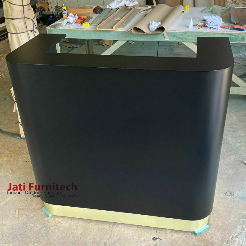 Jual meja kasir hpl.- meja kasir store - hitam doff list gold hairline ...