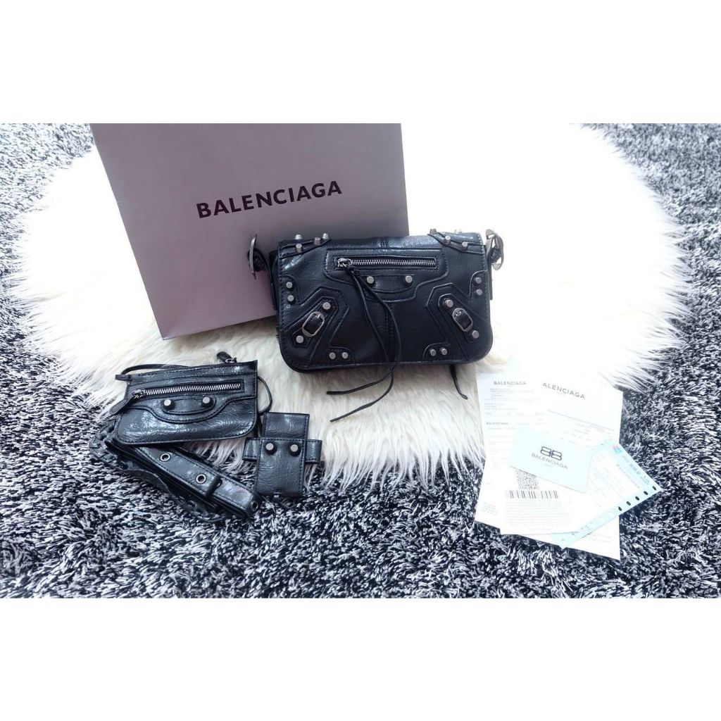 Jual FLAP BAG (C087) CLG MEN | Shopee Indonesia