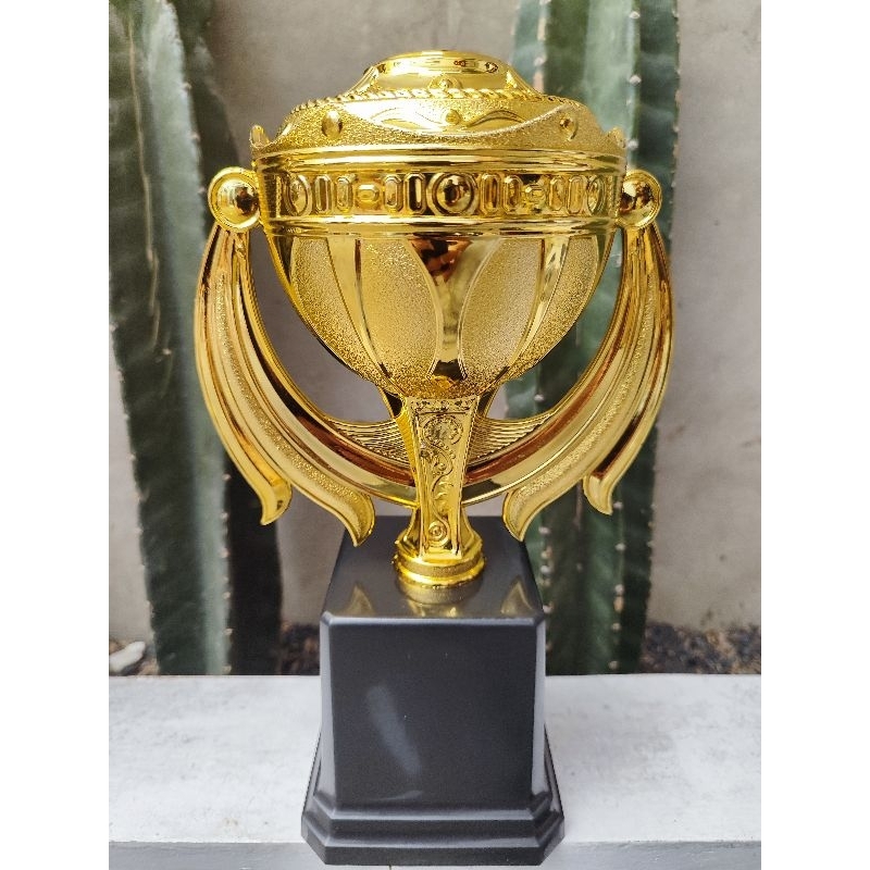 Jual PIALA ROYAL GOLD MEWAH 27cm dan 46cm | Shopee Indonesia