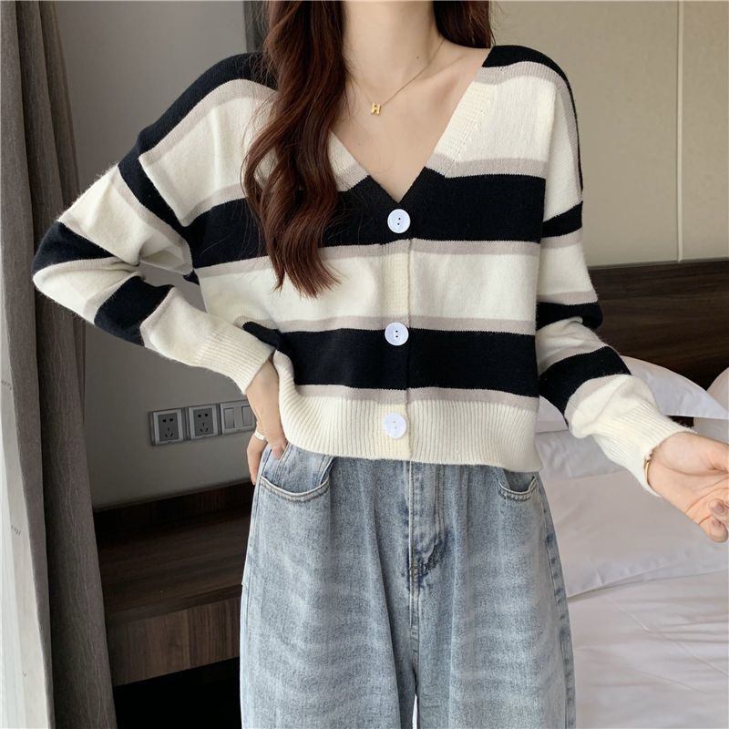 Jual AJW Cardigan Crop Rajut Korean Style WAK | Cardigan Stripe Wanita Kekinian Rajut Import ...