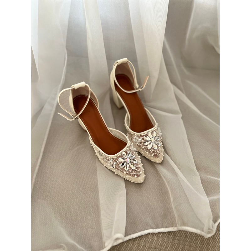 Jual heels nikah wedding shoes tali broken white hak block 7cm | Shopee ...