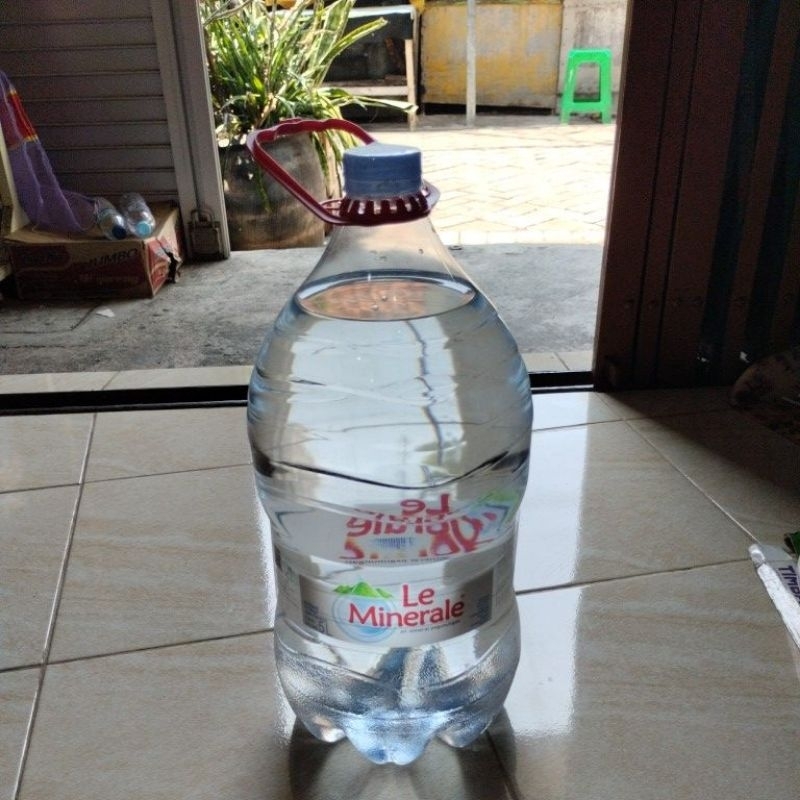 Jual Le Minerale Baby Galon 5 liter | Shopee Indonesia