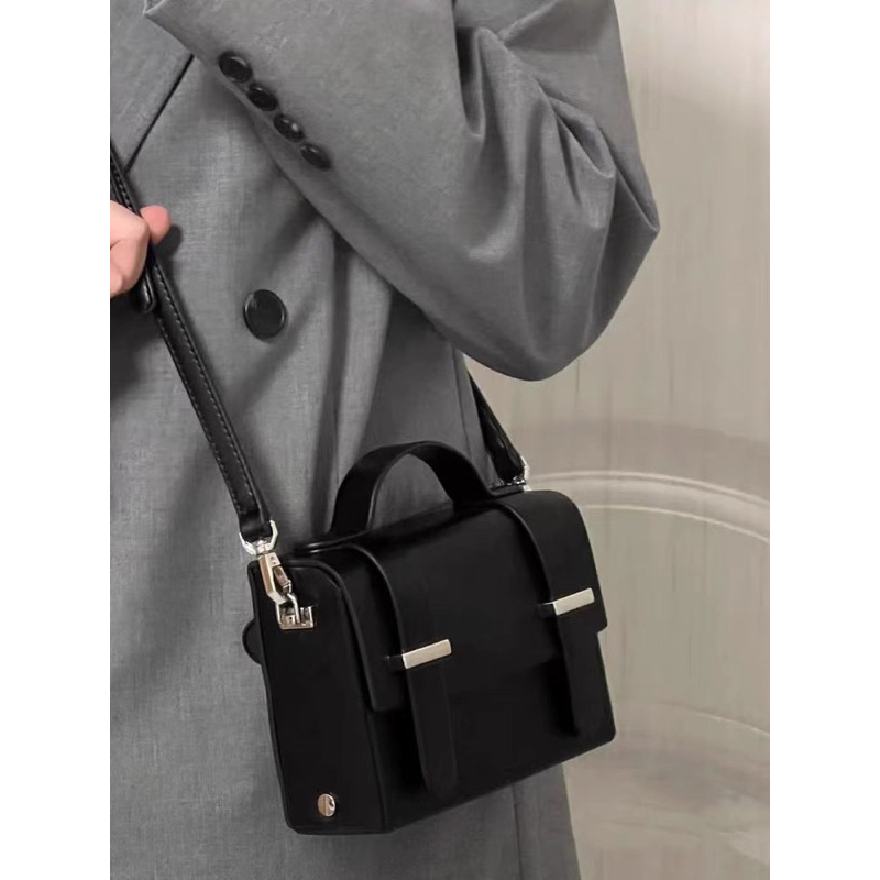 Jual Tas Selempang Kulit Wanita Tas Hp Cewek Rantai Mini Slingbag GD ...