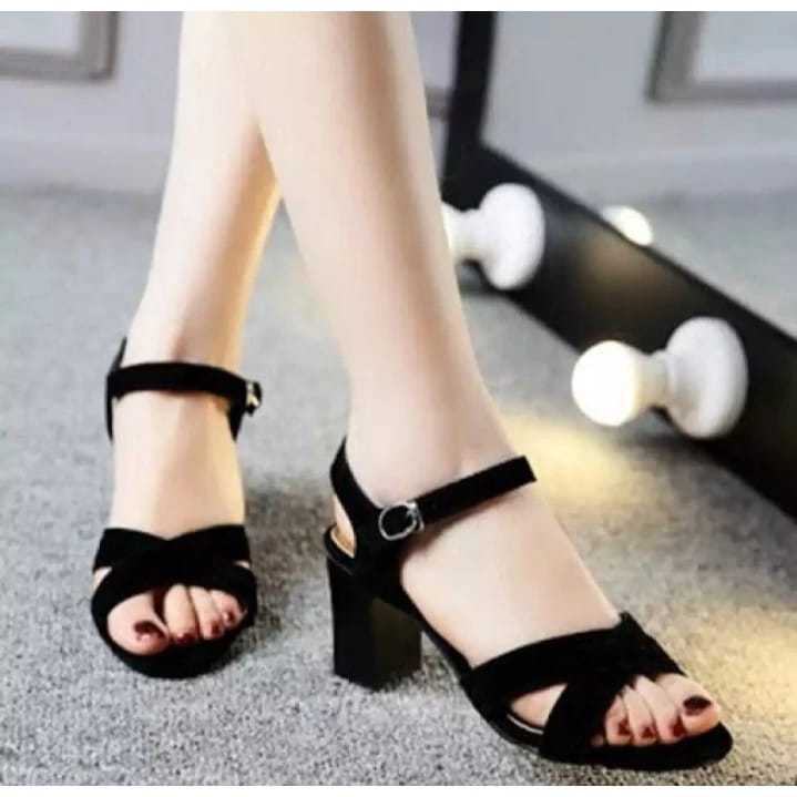 Jual High Heels wanita Hak 5 cm model kekinian model silang terbaru ...