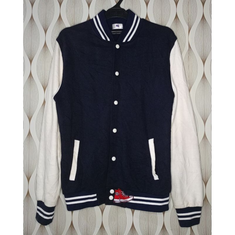 Jual Varsity ByNews Polos 2 Warna | Shopee Indonesia