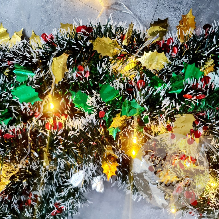 Jual Slinger Natal 2M Holy Berry Snow Metalik Selinger Garland Hiasan ...